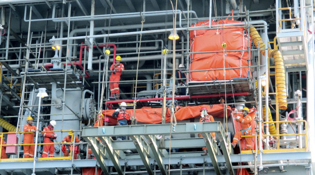 Design, Engineering, Instalasi Heat Exchanger pada Platform Poleng – Pustek